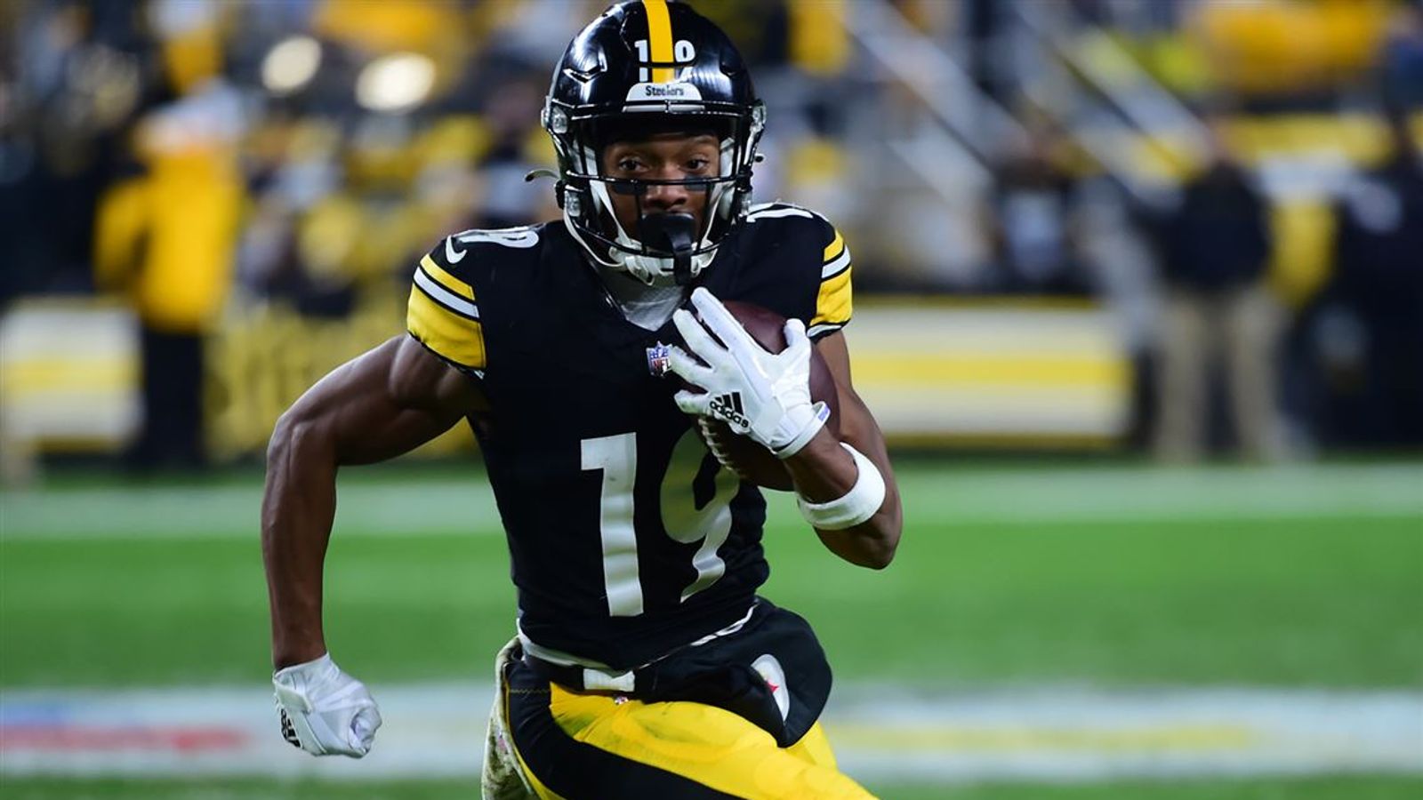 Steelers' Calvin Austin lll Reveals An Alarming Update On His Injury