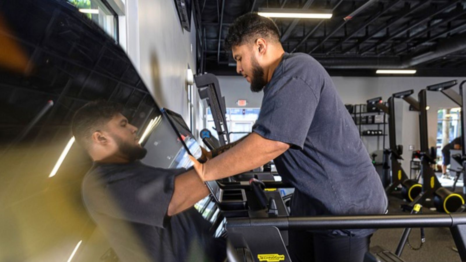 Steelers' Troy Fautanu Now "Working Super Hard To Get Back"
