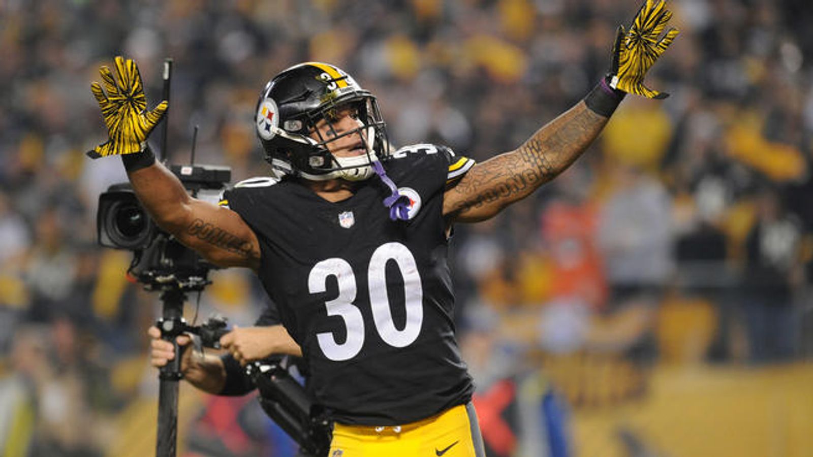 James Conner Buys His Dad A New GMC Truck