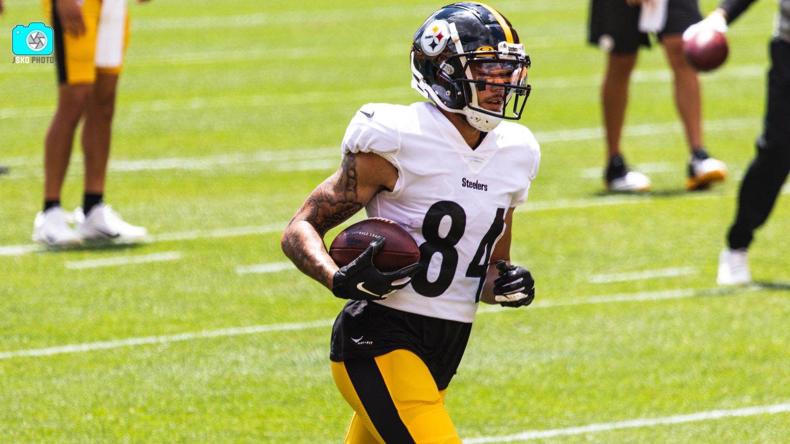 Report: Kameron Canaday, Rico Bussey Latest Roster Cuts