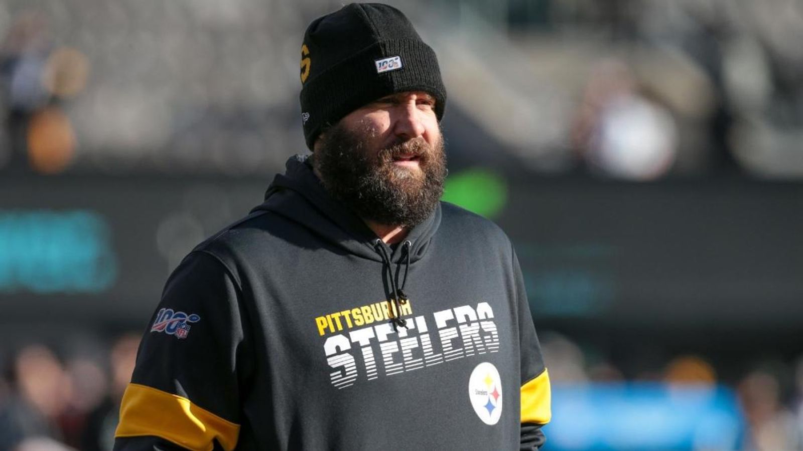 Ben Roethlisberger Posts "Come Back" Video; Trims Beard