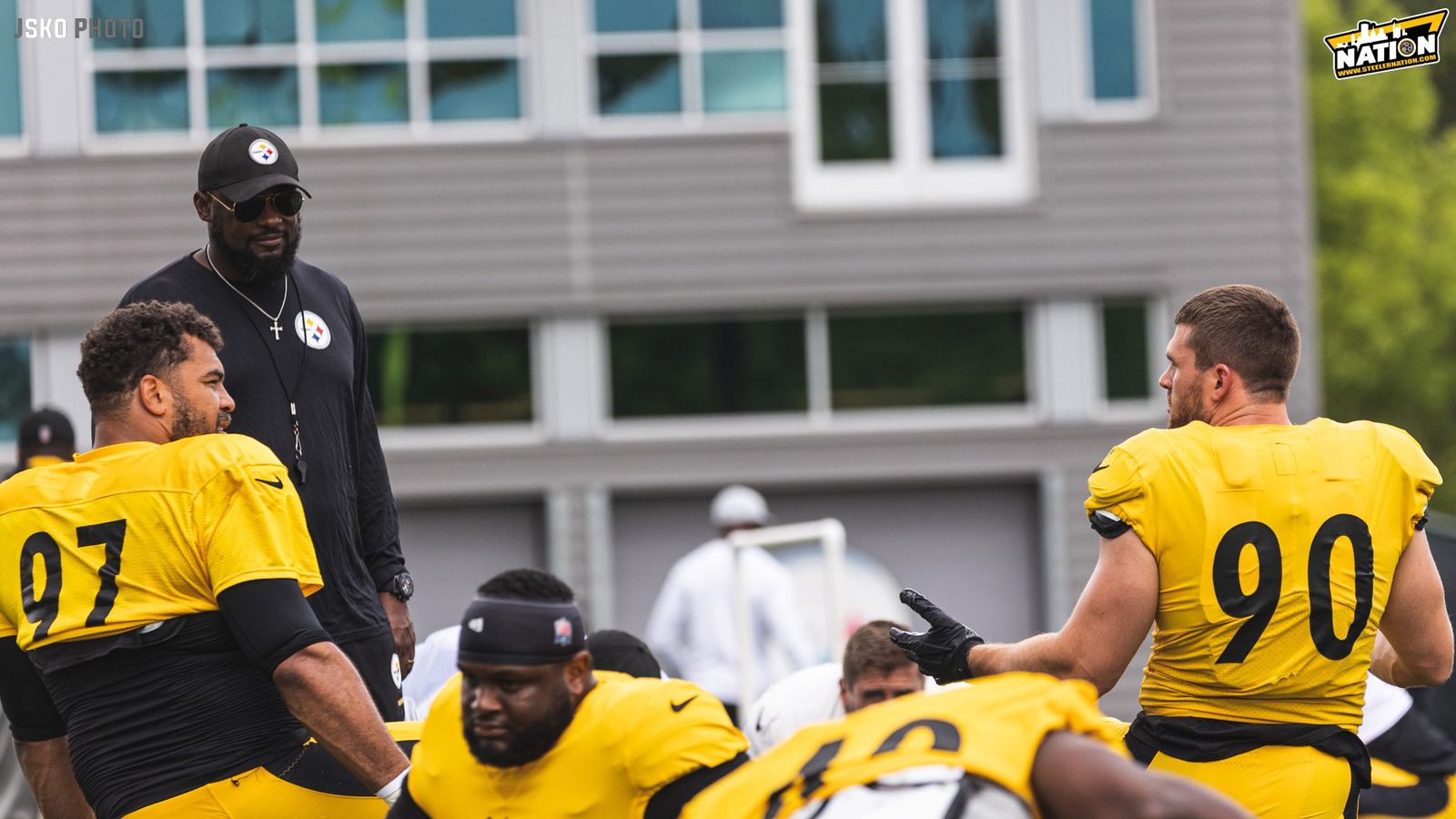 Steelers' Mike Tomlin Reveals Who Taught Him To "Big Game Hunt" When ...