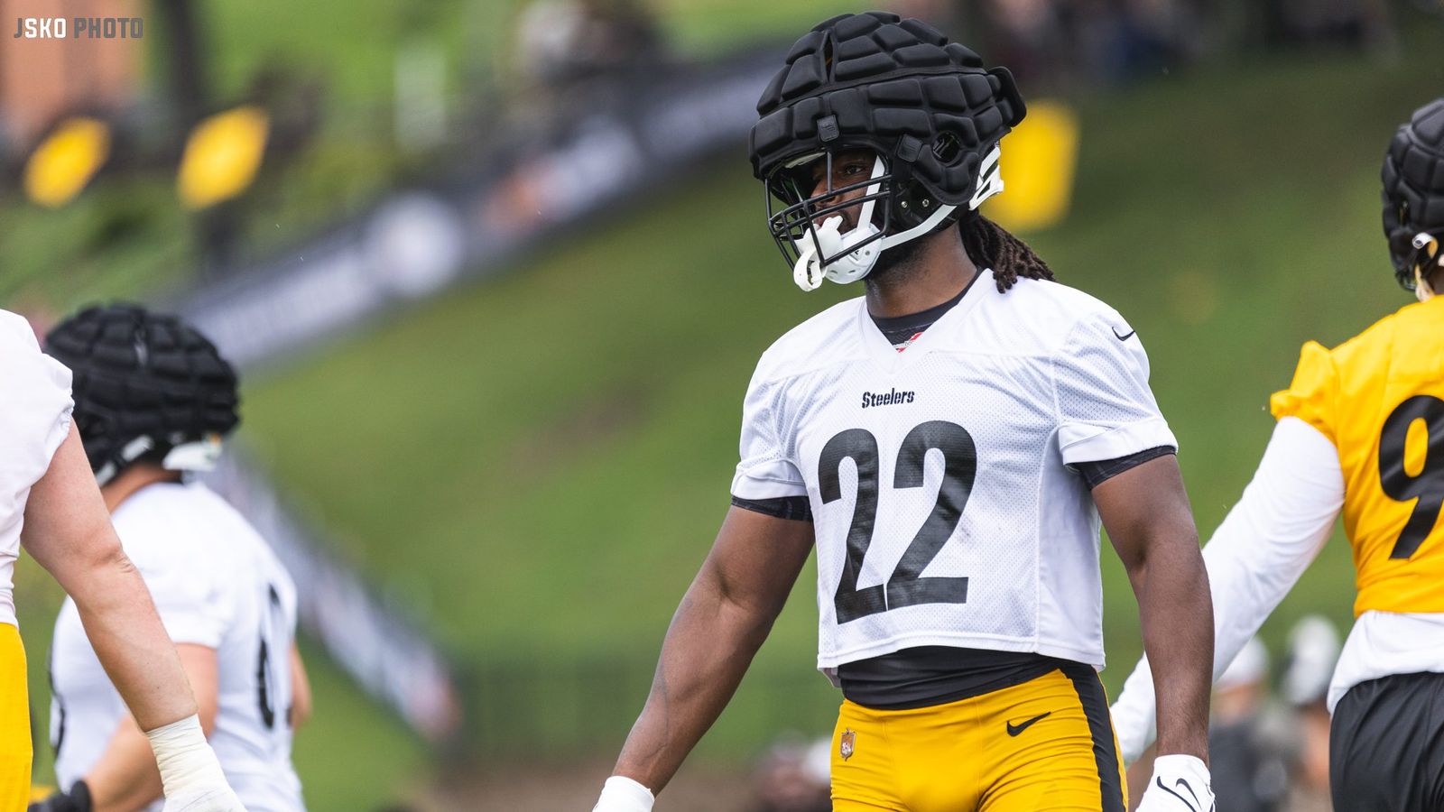 Should Steelers Be Worried About Long-Term Status Of Najee Harris For ... Should Steelers Be Worried About Long-Term Status Of Najee Harris For ...