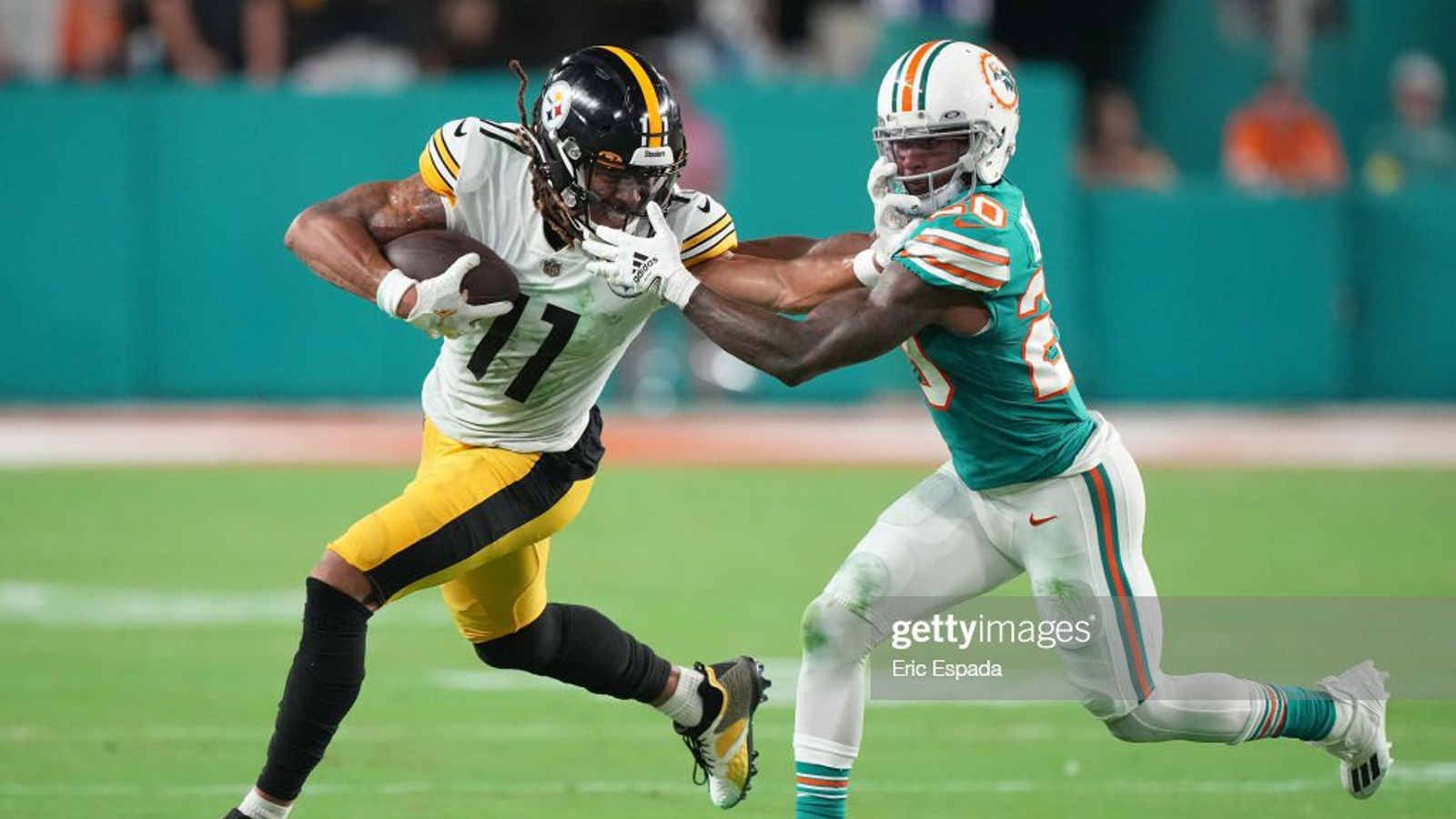 Former Controversial Steelers WR Chase Claypool Signs With Bills