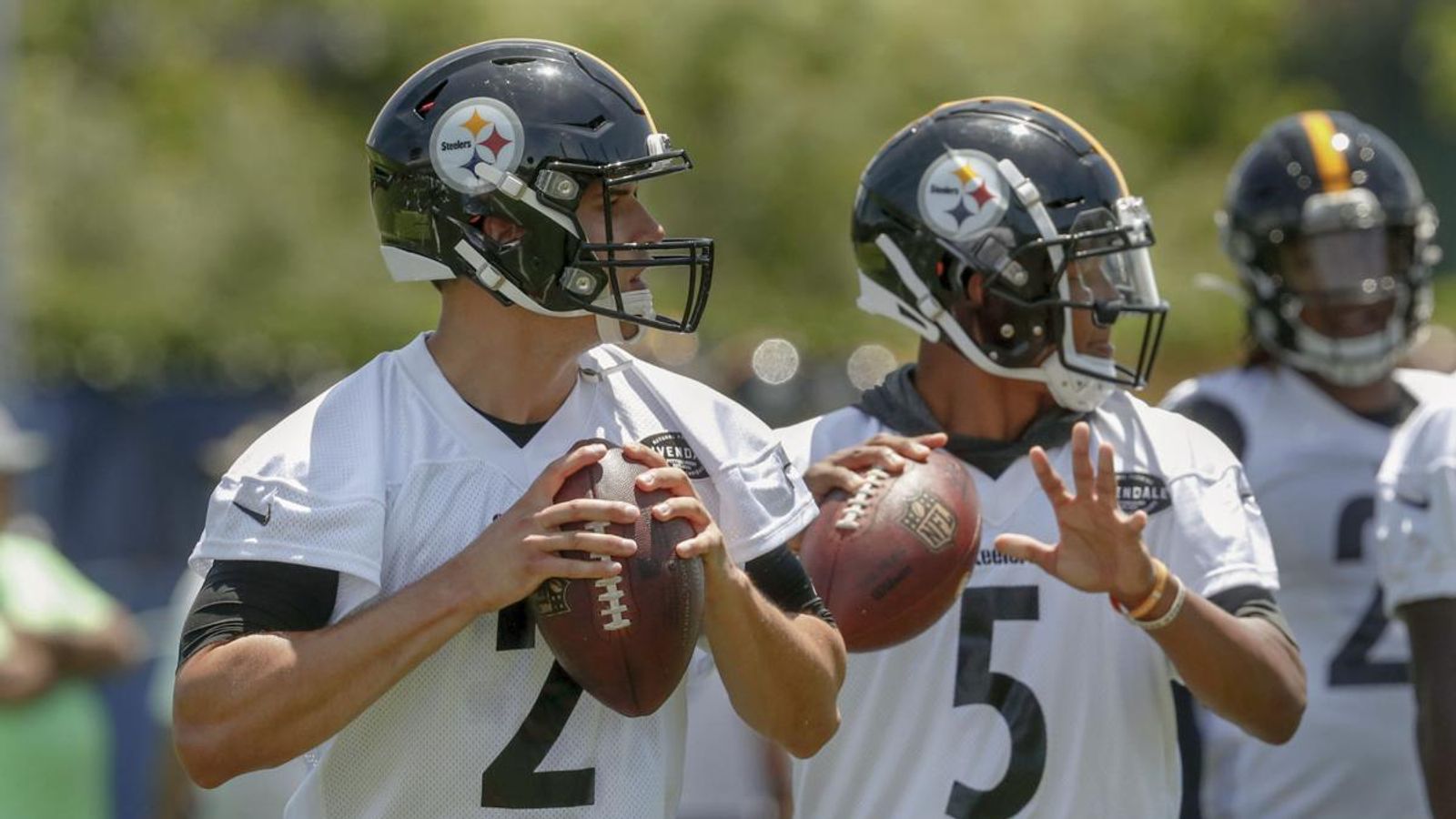 Josh Dobbs VS Mason Rudolph