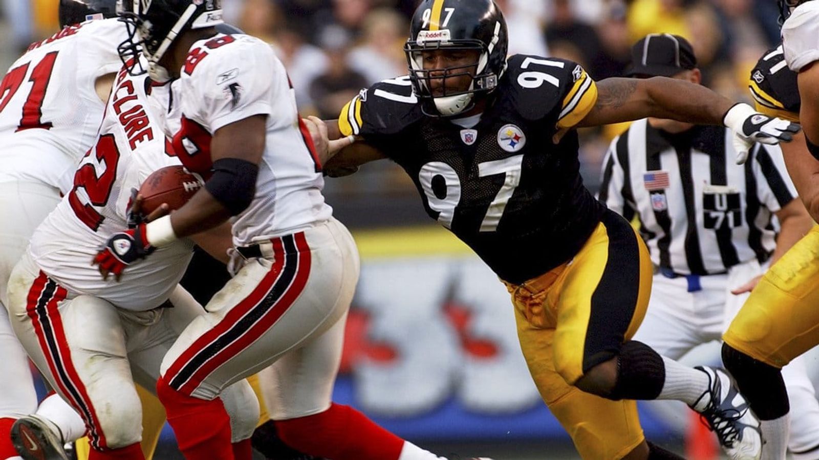 Kendrell Bell Was the Greatest Steelers LB That Never Worked Out