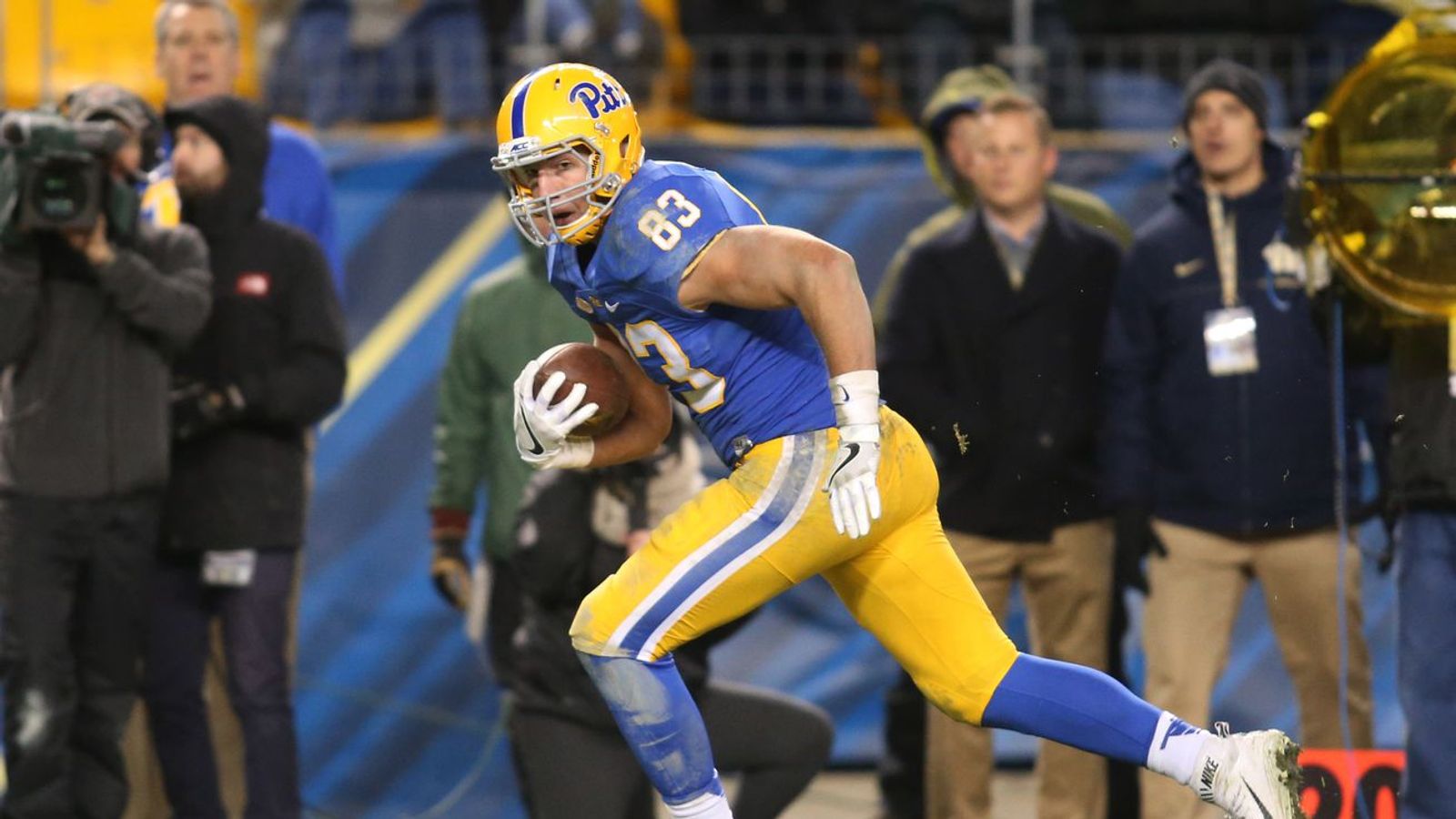 Steelers Sign Jake McGee; Release Pitt TE