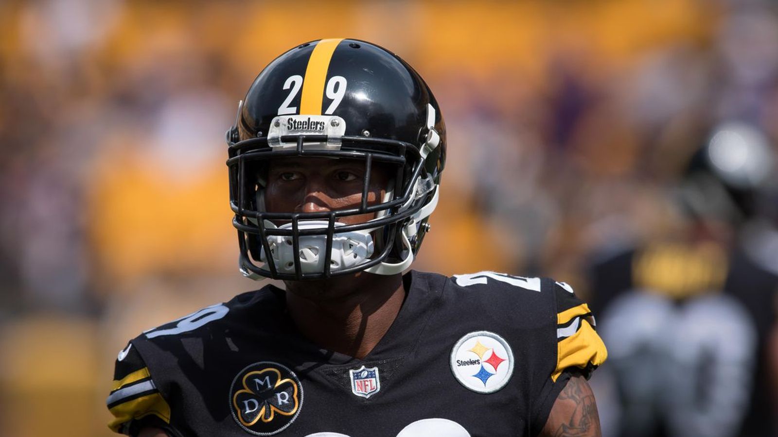 Steelers Sign 10 to Practice Squad