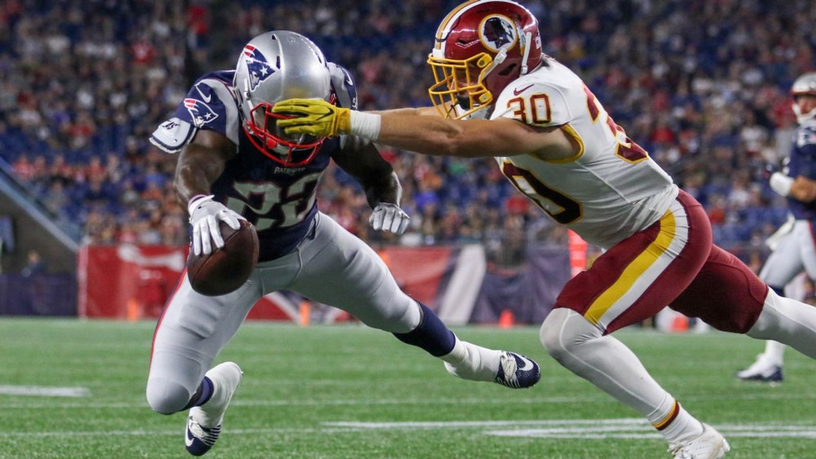 Steelers Sign RB Webb