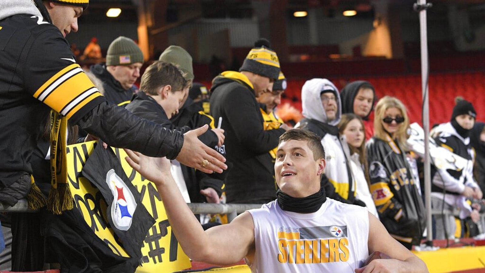 Pittsburgh Steelers #81 Zach Gentry Does Revealing Interview With Craig ...