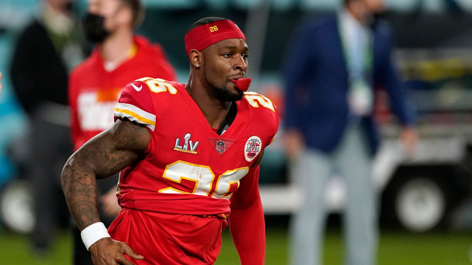 Steelers' Le'Veon Bell Was Infuriated By The Way Chiefs' Andy Reid ...