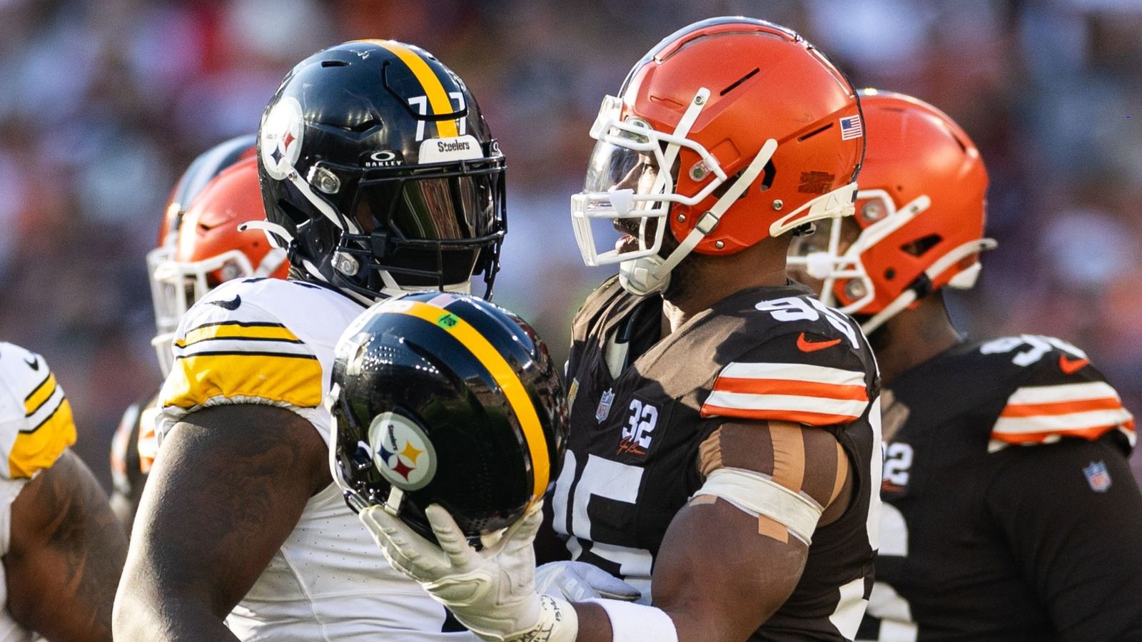 Steelers' Broderick Jones Heard Reprimanding Myles Garrett; Earns ...