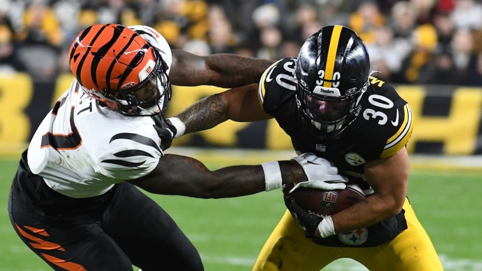 Steelers' Jaylen Warren Once Vilified By The NFL Is Sent A Conflicting ...