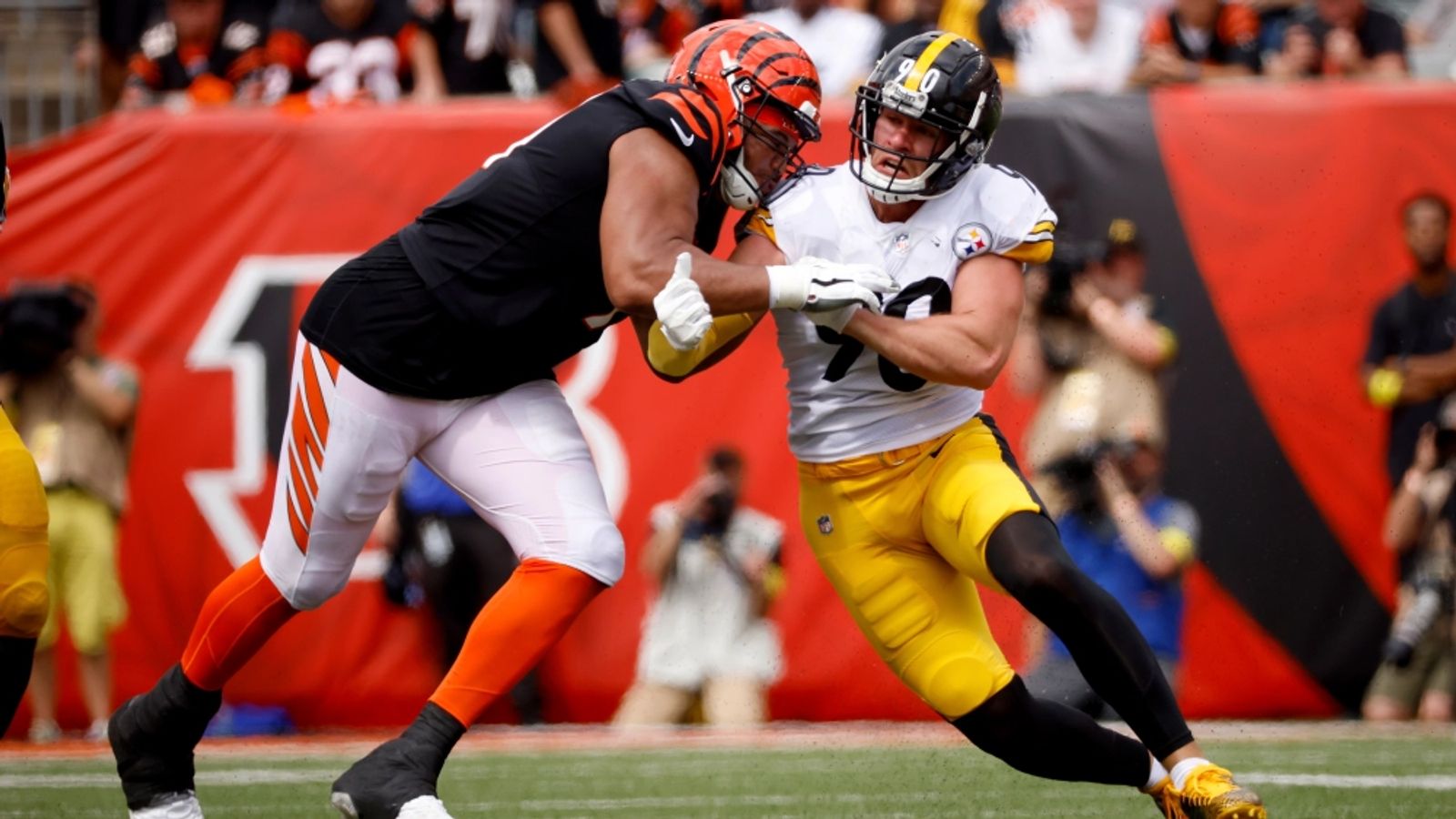 Steelers' TJ Watt On Devastating 2022 Pec Injury: "Absolutely Nothing I ...