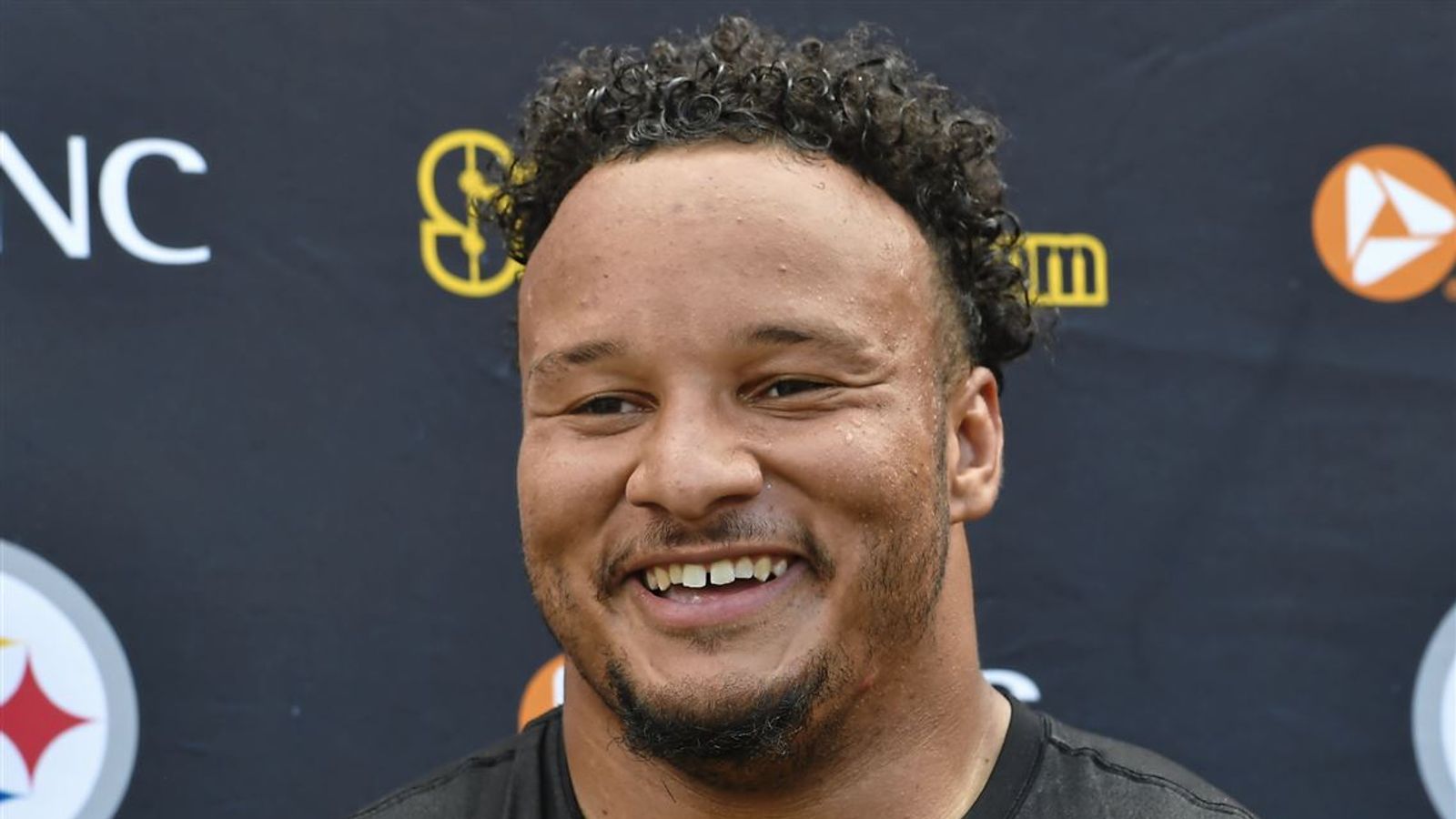 Former Steelers Now Texans' Kendrick Green Claps Back At Steelers Fans ...