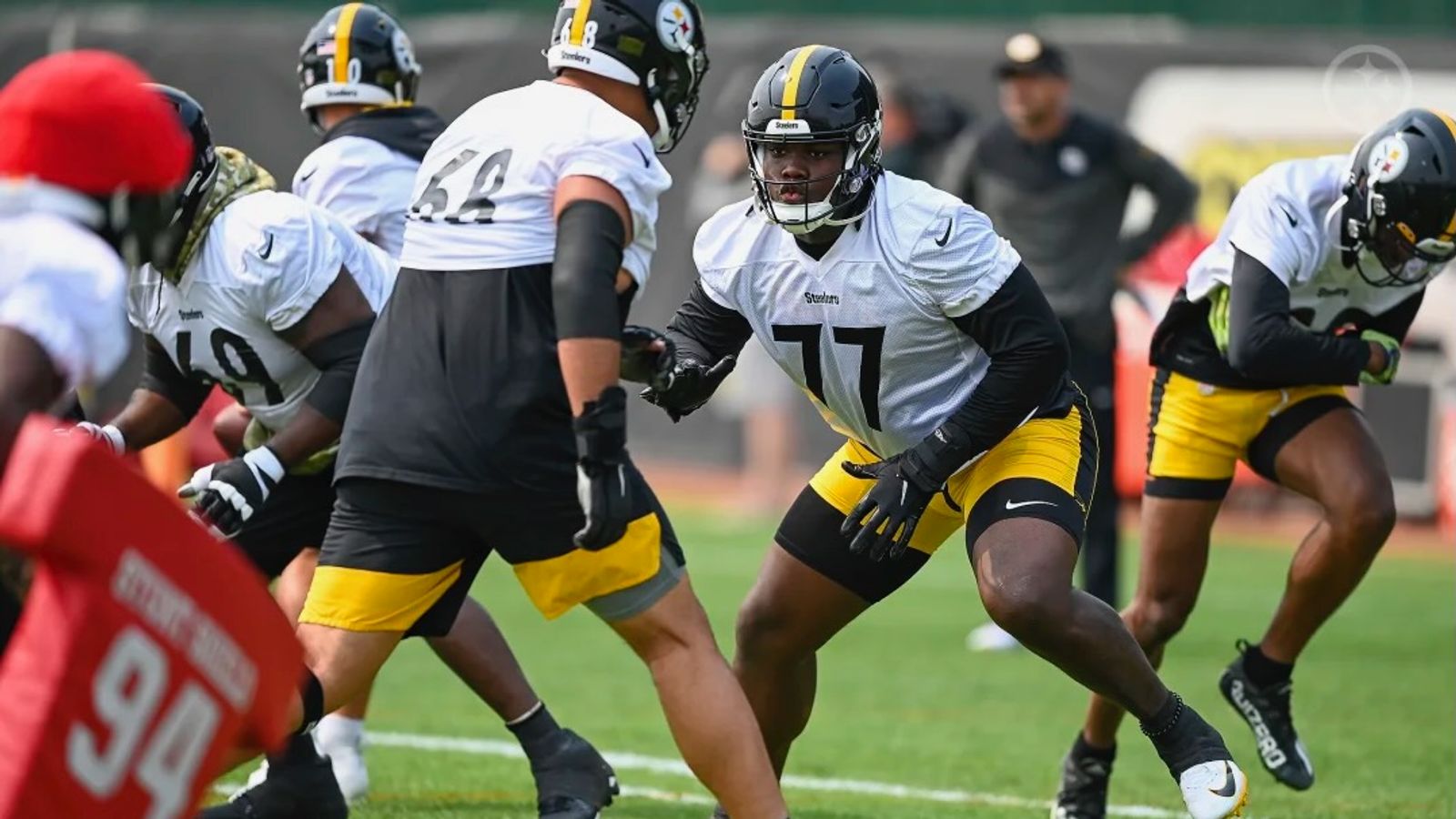 Steelers' Broderick Jones Embracing Battle For Starting LT Spot With ...