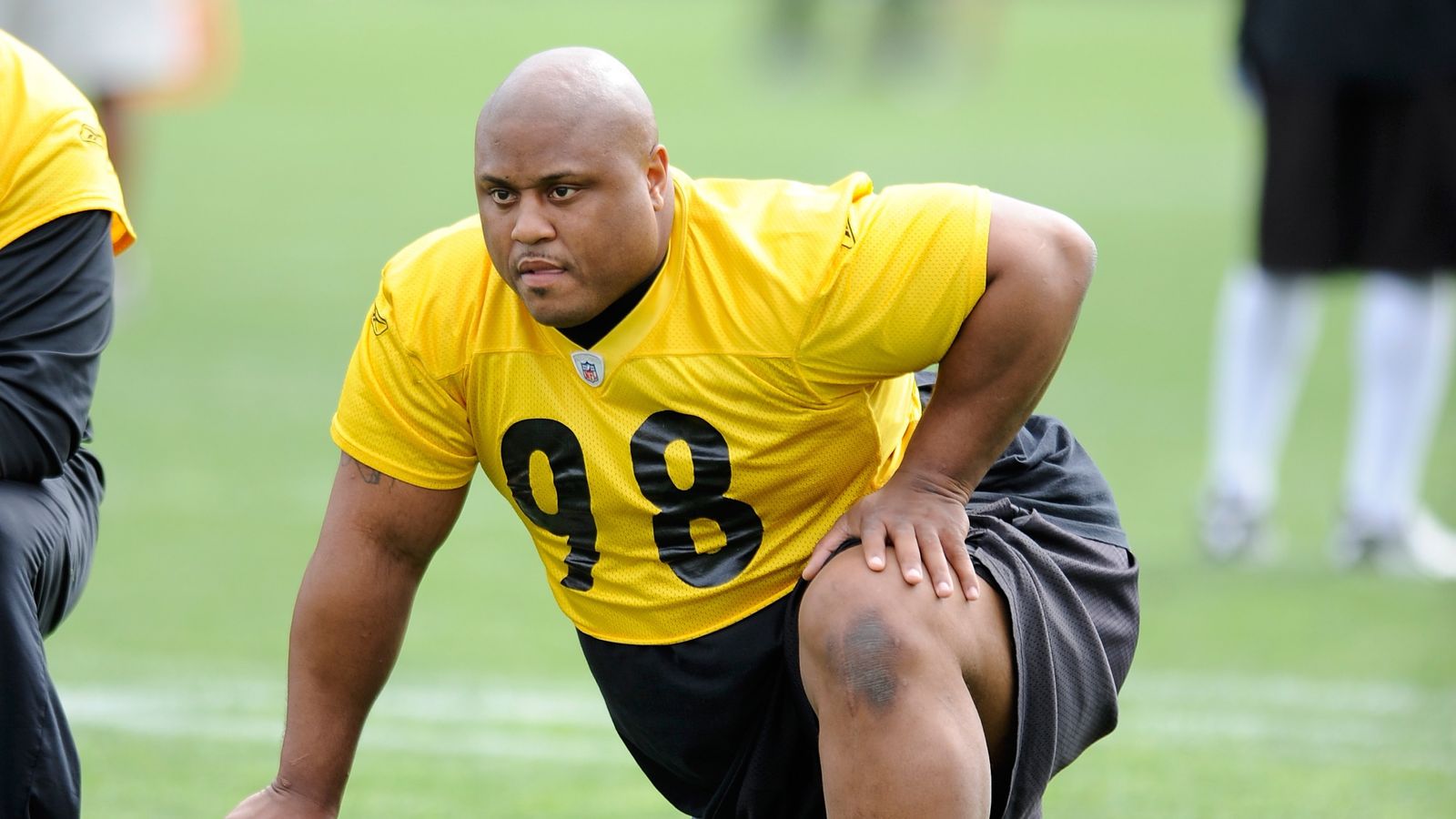 Steelers' Casey Hampton Receives Huge Compliment From Aaron Donald: "Nobody Did It Better"