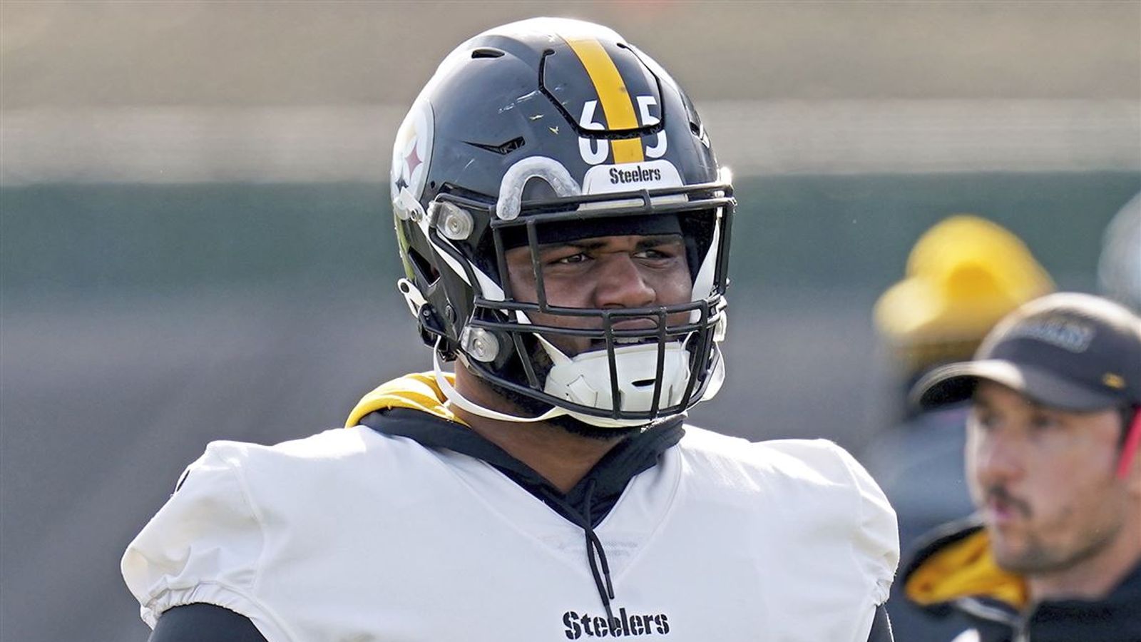Steelers Not Expected To Remove Dan Moore Jr. As Starter For Now Unless ...