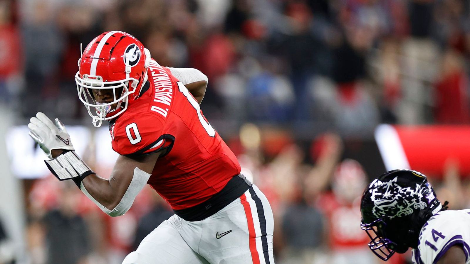 New Steelers Tight End Details How Overcoming Hardships As A Child ...