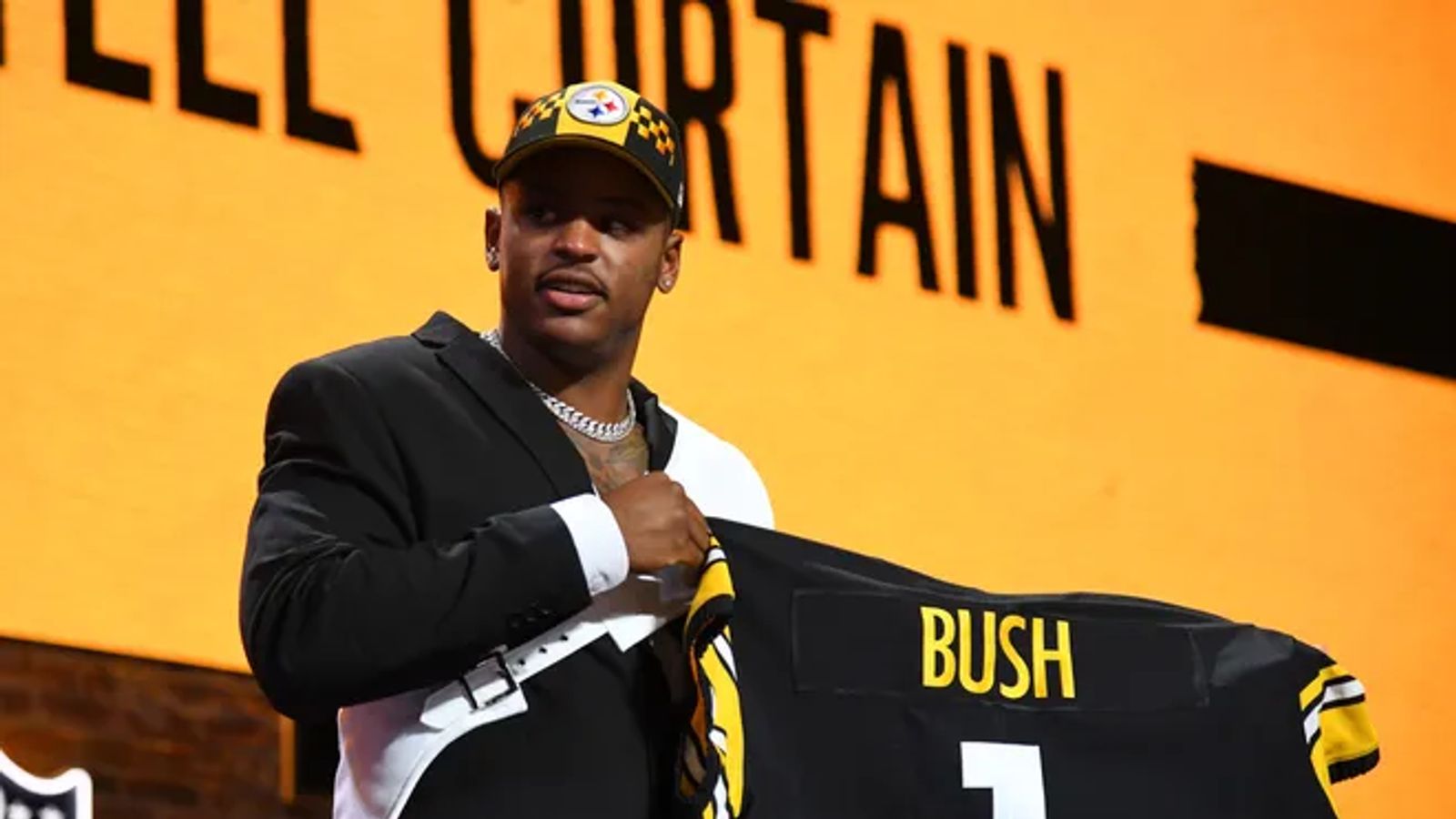 Steelers Forced To Relive The Trauma Of Their Devin Bush Trade As An ...