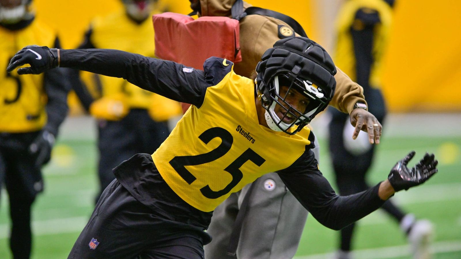 Steelers' Cameron Heyward Absolutely Perplexed That A Talented Eric ...