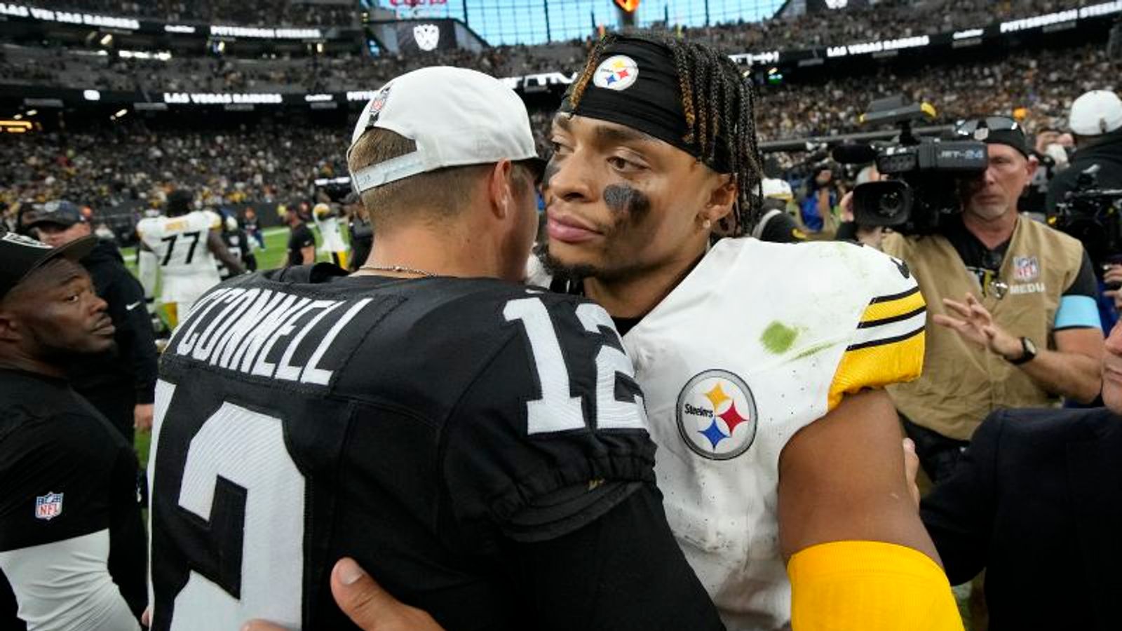 Steelers Called Out Over Controversial Officiating In Win Against Raiders