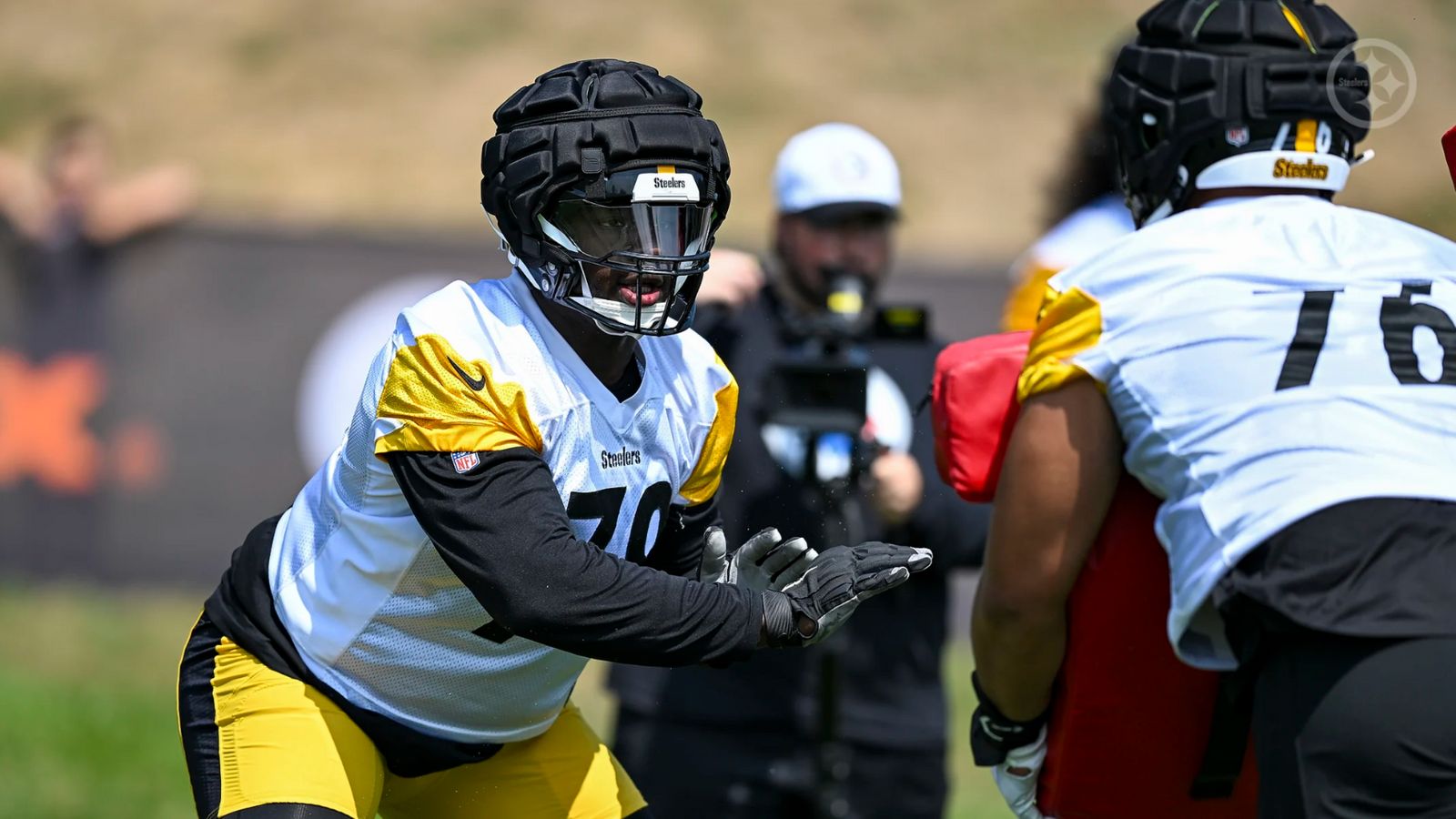 Steelers' James Daniels Takes Big Shot At Matt Canada While Complimenting 2024 Offense