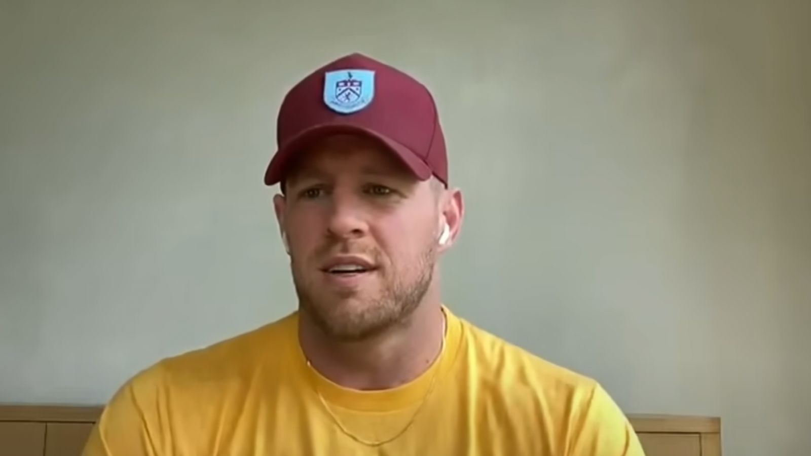Jj Watt Defends Steelers Tj Watt While Laughing At Giants Jermaine Eluemunor For Crazy