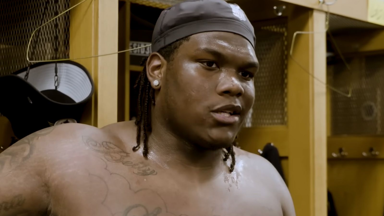 Steelers’ Broderick Jones Was Heard Laughing At Russell Wilson Because ...