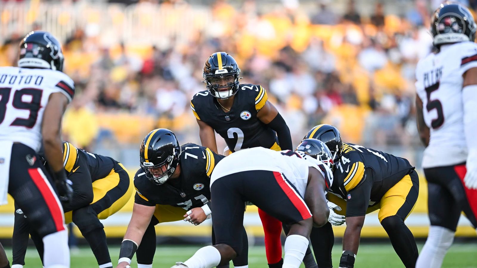 Steelers' Justin Fields Had Harsh Thoughts About The Quarterback-Center ...