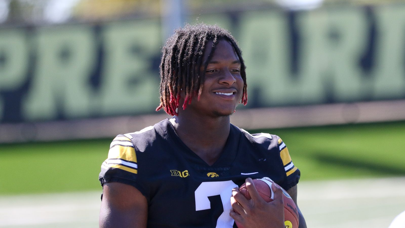 Steelers New RB Kaleb Johnson Has Already Been Putting In Work With ...