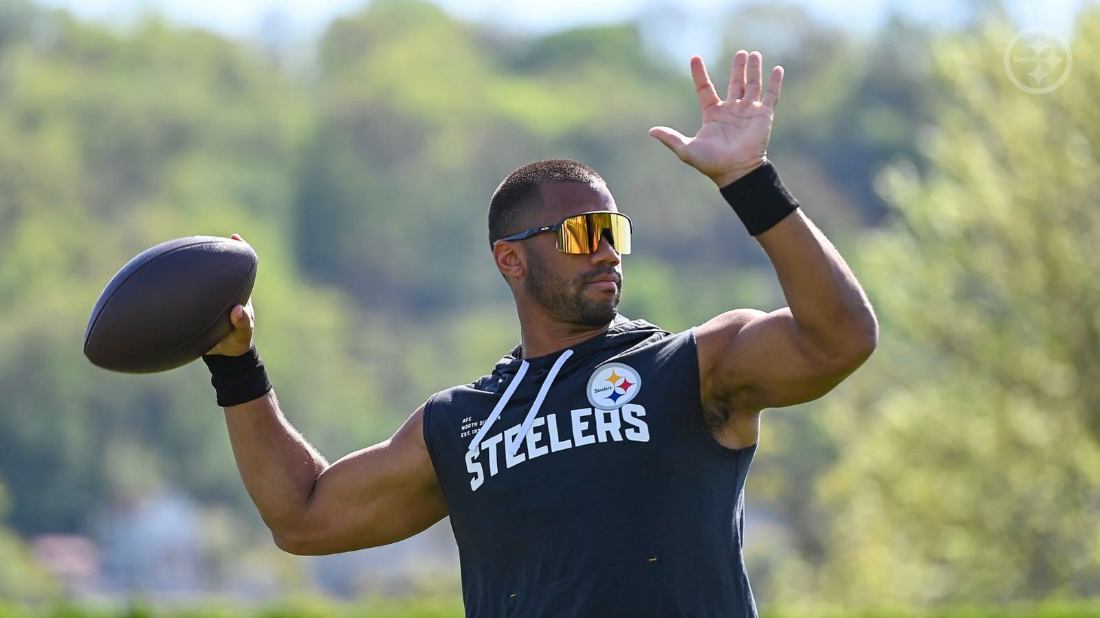 Steelers' Russell Wilson Is Sabotaging His Own Hall Of Fame Case Like A ...