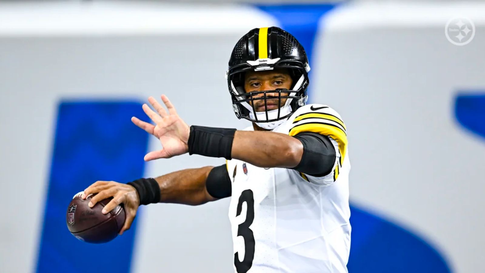 Steelers Insider Makes Fans Anxious With New Insight About Russell ...