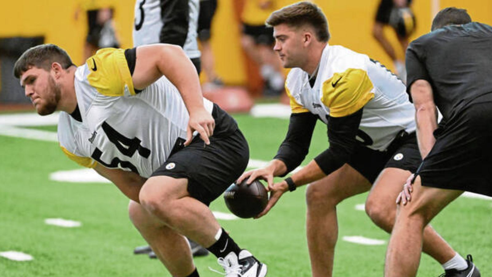Steelers' John Rhys Plumlee's Unique Talents A Definite Benefit: "Fun ...
