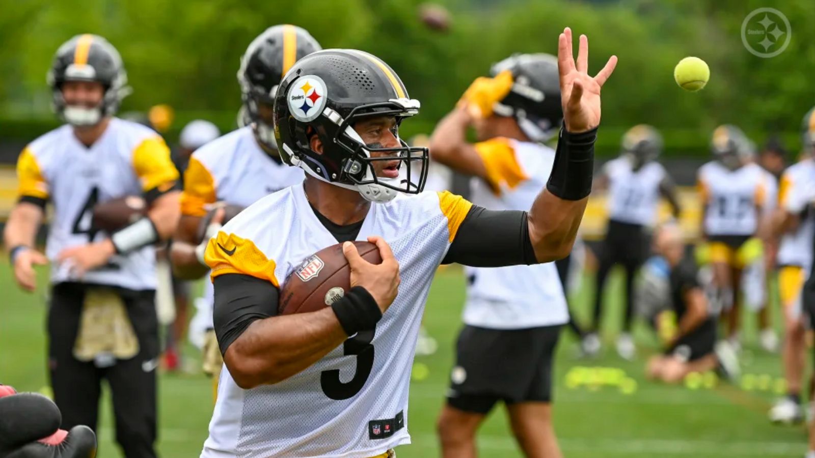 Steelers' Russell Wilson Possesses The Secret Skill Needed To ...