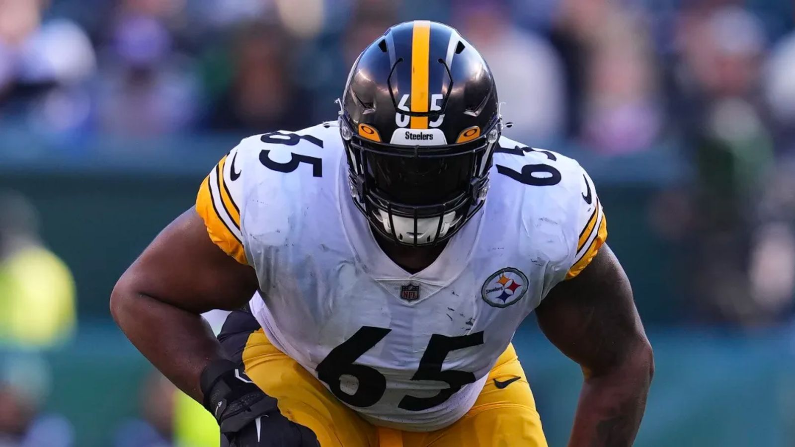 Steelers OT Dan Moore Has Likely Road To Starting In 2024: "Why Wouldn't It Happen Again"