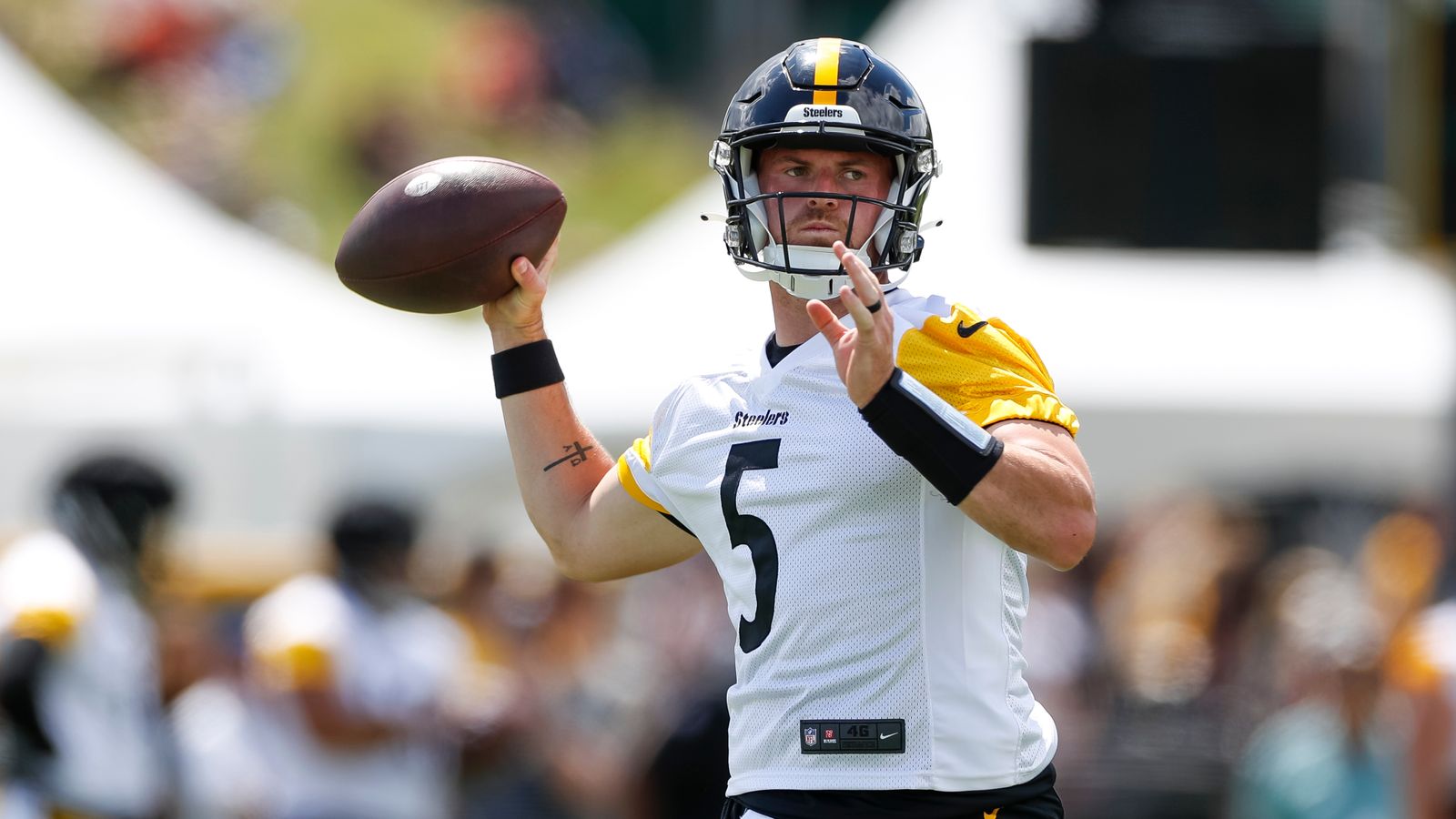 Steelers' Tanner Morgan Gaining Ground On Mason Rudolph In A Battle For ...