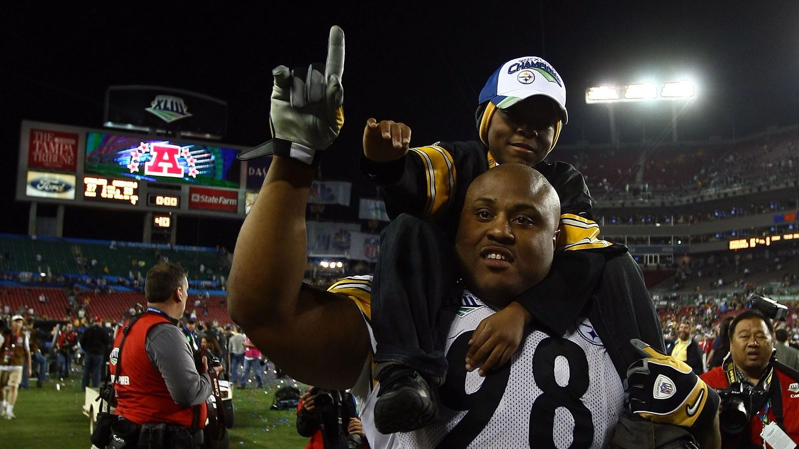 Steelers' Casey Hampton Thinks James Harrison's Thrilling Super Bowl ...